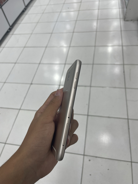 Samsung J5 2017 срочни сотилади