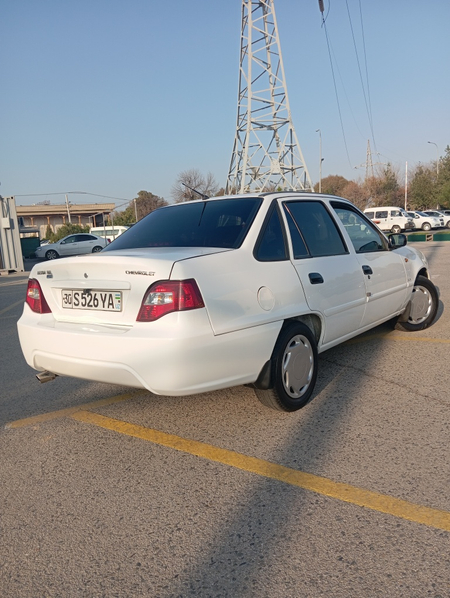 Chevrolet neksia 2