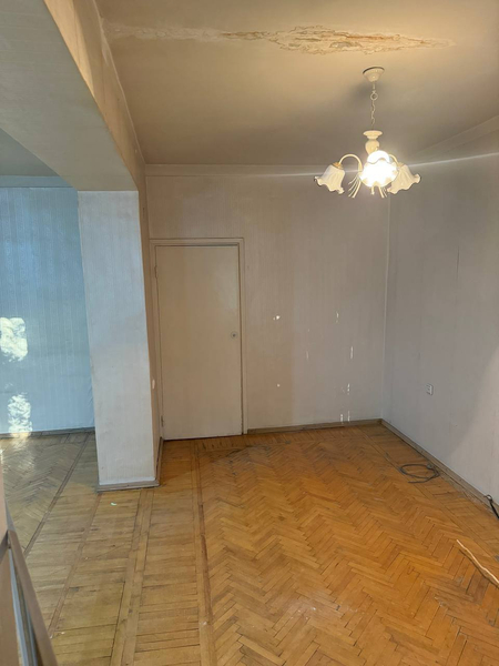Дархан, СТАРТ стадион продам 4х комнатную 4 ый этаж