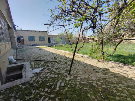 Navoiy, Karmana Tuman, Markaziy Narpay, Adolat koʻchasi 41-Uy