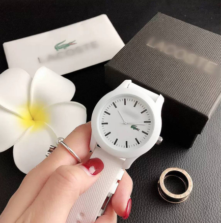 Часы Lacoste