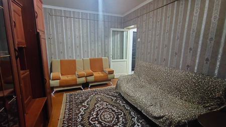 Мирзо-Улугбекский р-н, 2/2/2, 45 м², без ремонта, кирпич