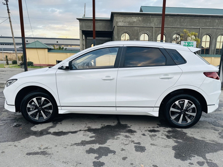 BYD E2 sotiladi.