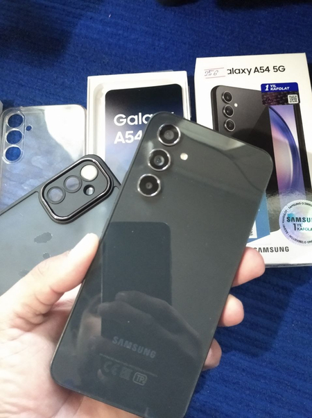 Samsung a54 5g .