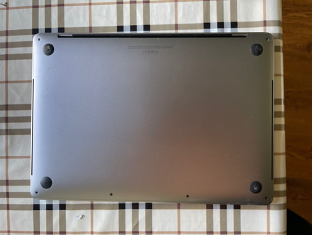 MacBook Pro 2020 - Поврежденный экран