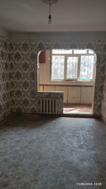 Чиланзар 16 2в3/2/5 Срочно продается квартира можно под Ипатеку
