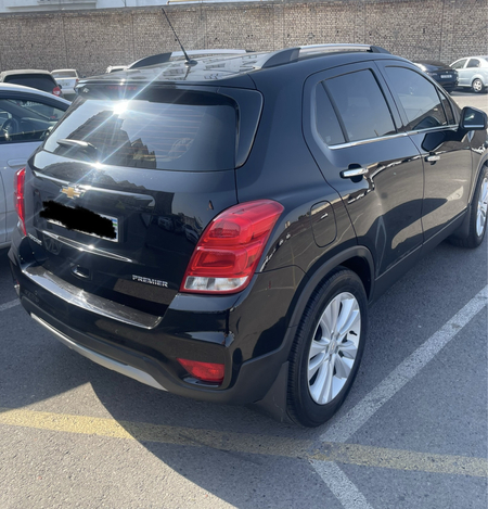 Tracker 1 premier sotiladi, yili 2019