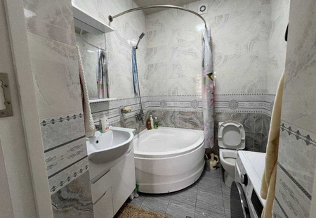 Продается дом 7,8 соток в Юнусабадском районе (зенит.хасанбай)