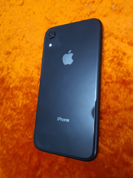 Iphone xr 64 gb srochna