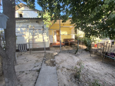 Продается дом в городе Янгиюле.