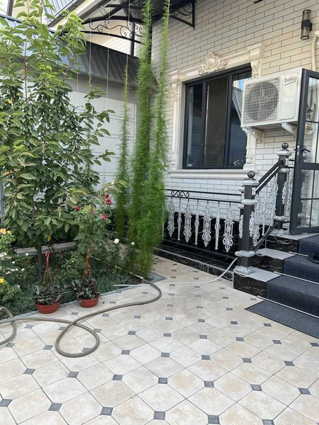 Срочная продажа дома в Куйлюке: 6 комнат, 2.5 сотки готов к заселению!