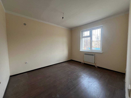 Эълон№4094  3  хонали  квартира.