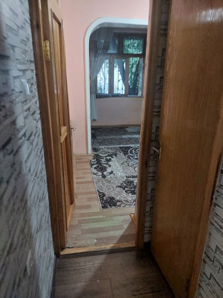 Корасув 2  2 хона оилага берилади срочно