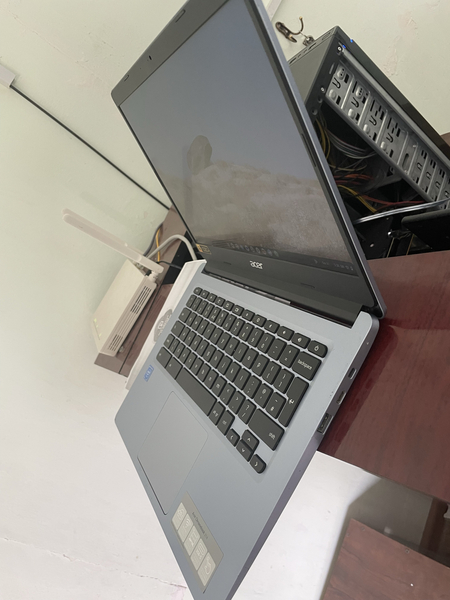 Acer chromebook 314 sotiladi