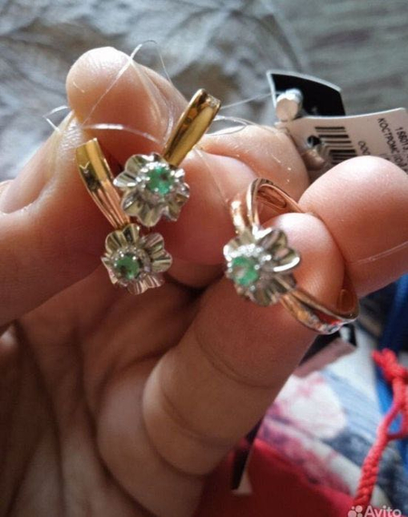 Новые серьги из белого золота,Россия,завод.