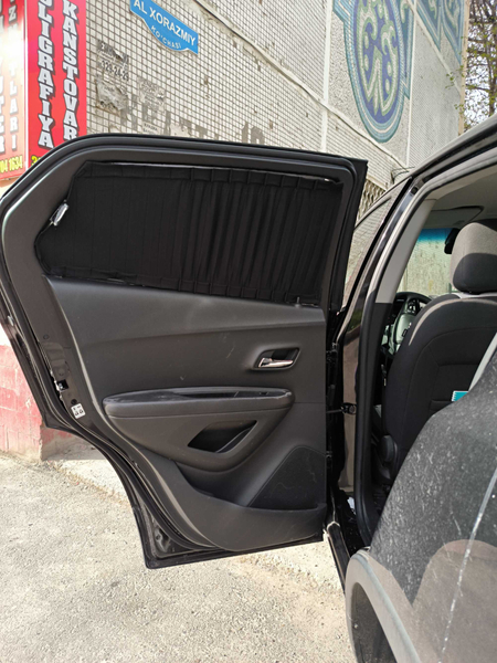 Автомобильные шторки Premium класса