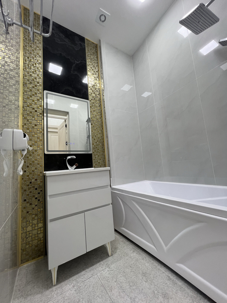 Продам Свою 3 ком квартиру на Яккасарай. Саламатина. Новостройка.