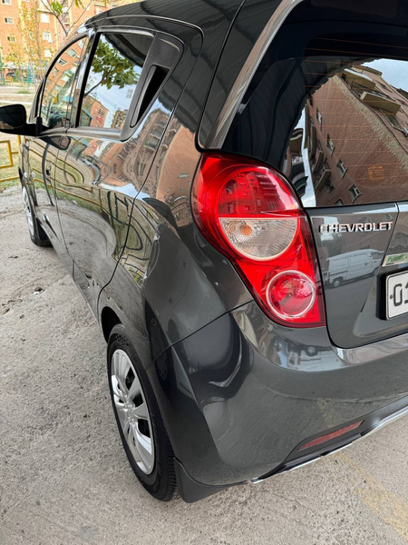 Chevrolet spark 2pazitsa
