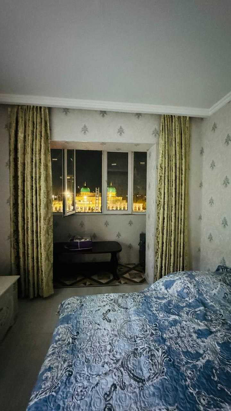 Гулзор  .4/2/5.  { мебель + техника + 95 м² }  ( Gulzor  mahalla )