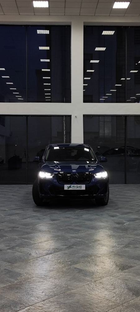 Auto Car BMW ix 3