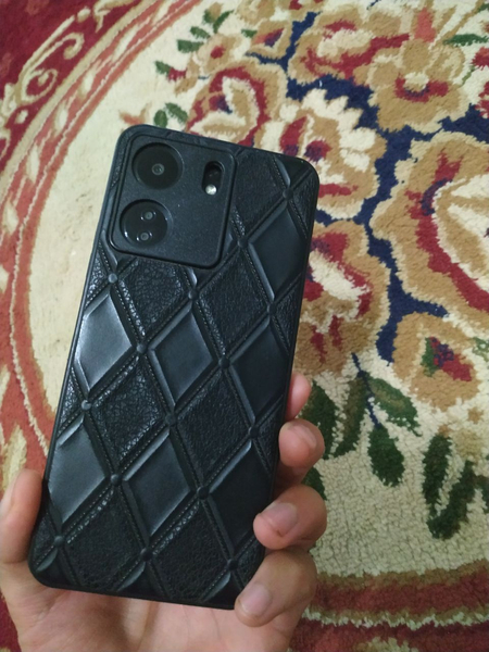 Redmi 13C sotiladi 128 lik hamma joy radnoy