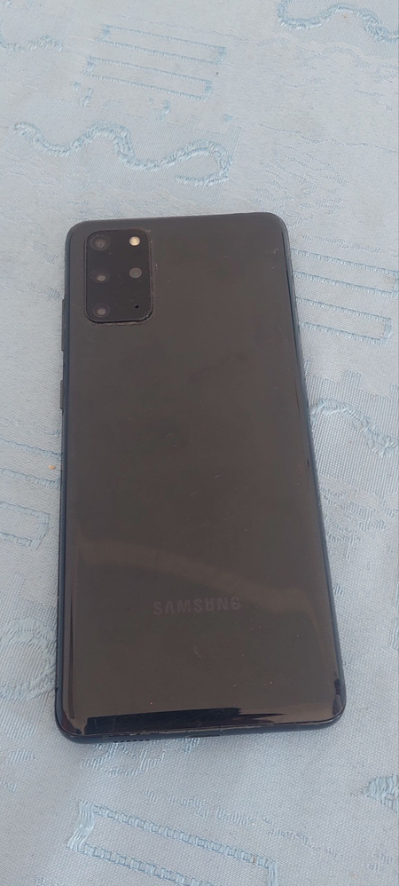 Samsung s 20+ sotiladi
