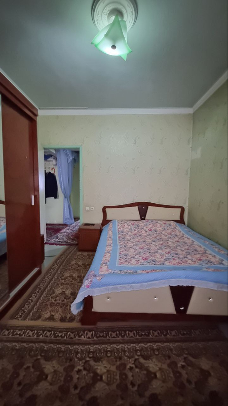 Продаётся 4-х комнатная квартира в Сергели 7