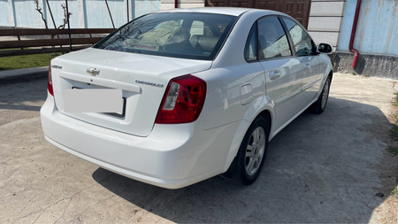 Lacetti 1.8 2011