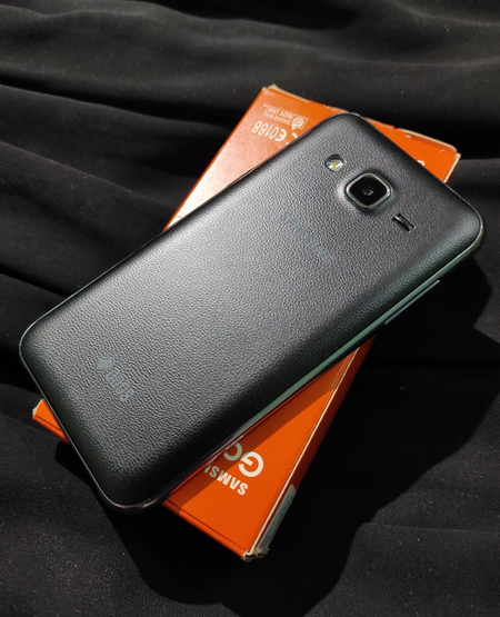 Samsung galaxy J2