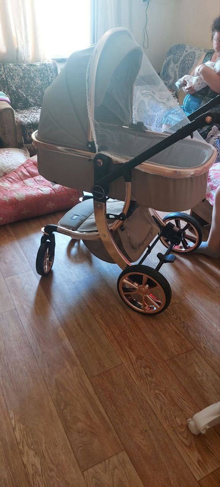 Продаётся Детская Коляска LUXMOM