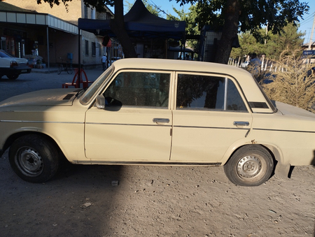 Ваз 2106 сотилади срочно