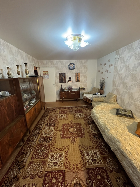 Продаю 2в3 комнатную 77 серия по улице Аккурган - Новомосковская