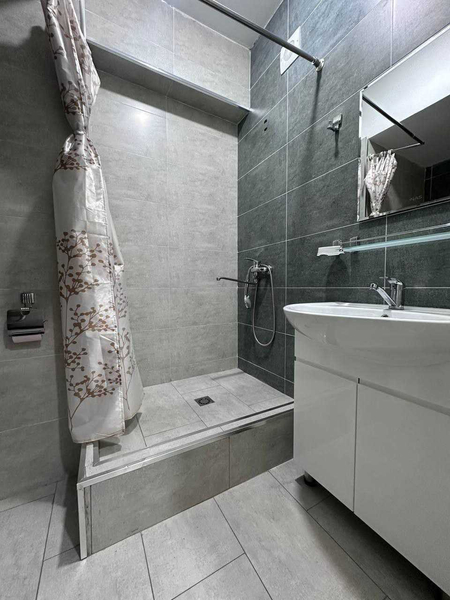 м.Космонавтов ЦУМ 2-комн 6/9 68 м² евроремонт мебель техника