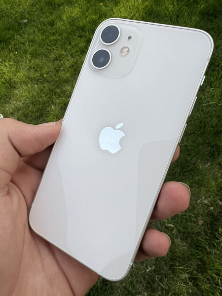 Iphone 12 mini, в хорошем состоянии