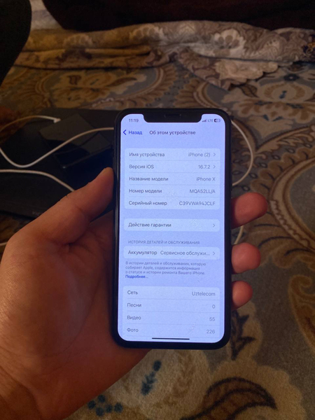 Iphone X  idial holatda