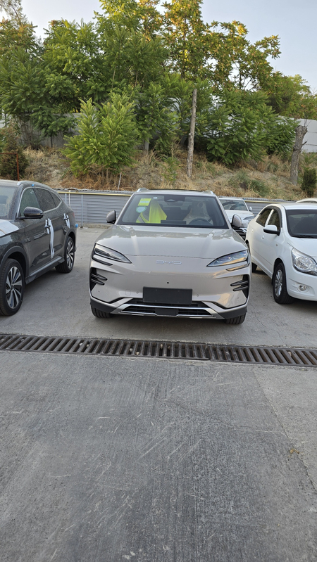 BYD. Chempion.2025. Han. BMWi5  Mercedes  Li9 va boshqa moshinalar bor
