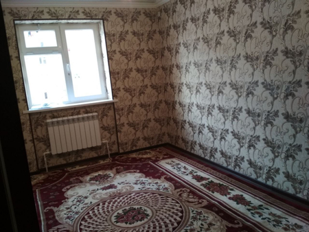 Сергели 5А, 2-хонали уй ижарага берилади.