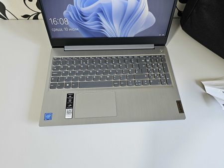ПРОДАМ Lenovo IdeaPad 3 Офисный Ноутбук DualN4020/4GB/256SSD/15.6