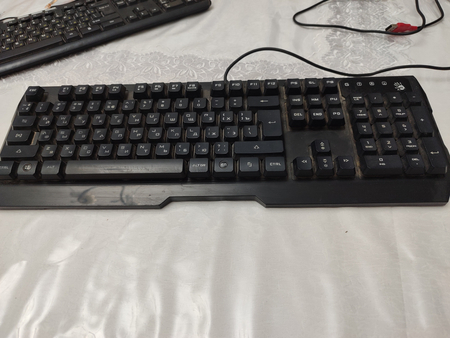 Игровые клавиатуры 14 штук