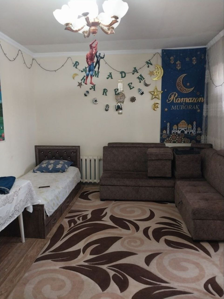 Срочно продаётся квартира Юнусобод3 2/4/4 50м2