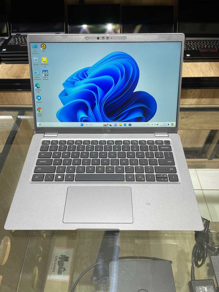 DELL Precision Intel Core i7-1270P озу16гб 256ssd Nvidio Quadro T550
