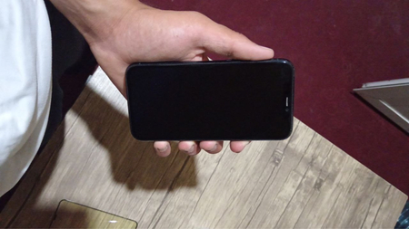 Iphone 11 pro  Amerika region  esim