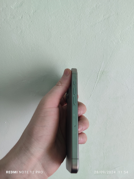 iPhone 15 pro 256