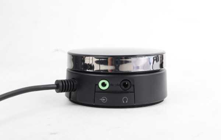 продам новый BRITZ (Microlab) BR-2600M plus/56 ват/AUX/Проводной пульт