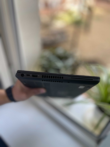 Ноутбук Dell 5400