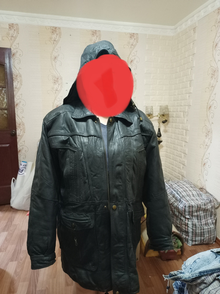 Продам куртки зимние