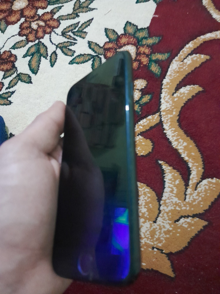 Iphon 7 sotiladi 850 ming