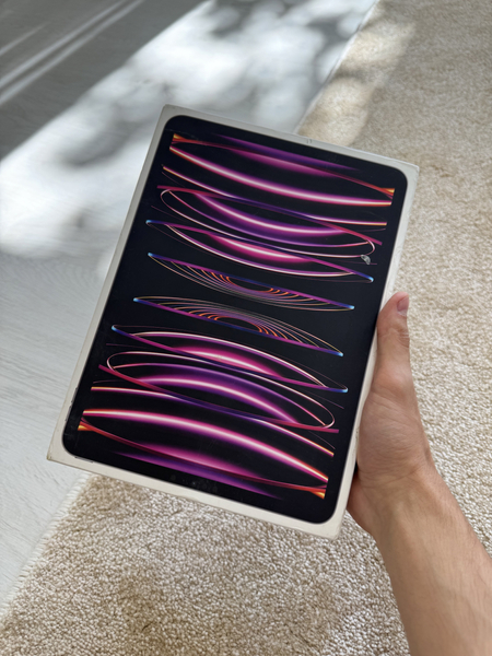 iPad Pro 11 / M2 / 512/WIFI LL/A + Pencil 2 почти новый !