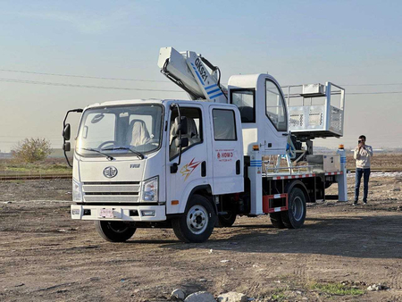 FAW бренди остида ишлаб чиқарилган  автовышка (28 метрлик)