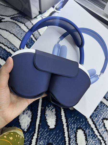 Apple AirPods Max Sky Blue